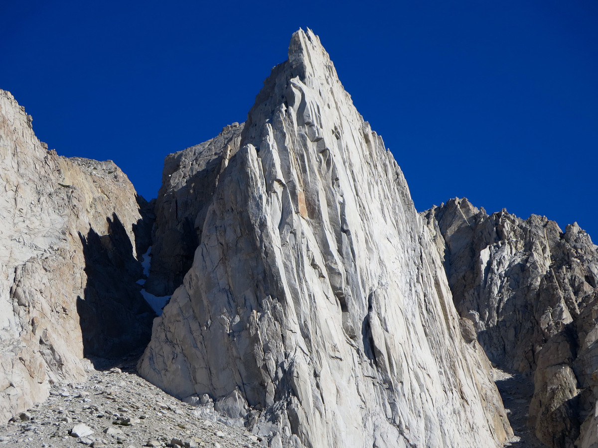 Sawtooth Loop: Matterhorn Peak – Finger Peaks – Kettle Peak – Leor ...